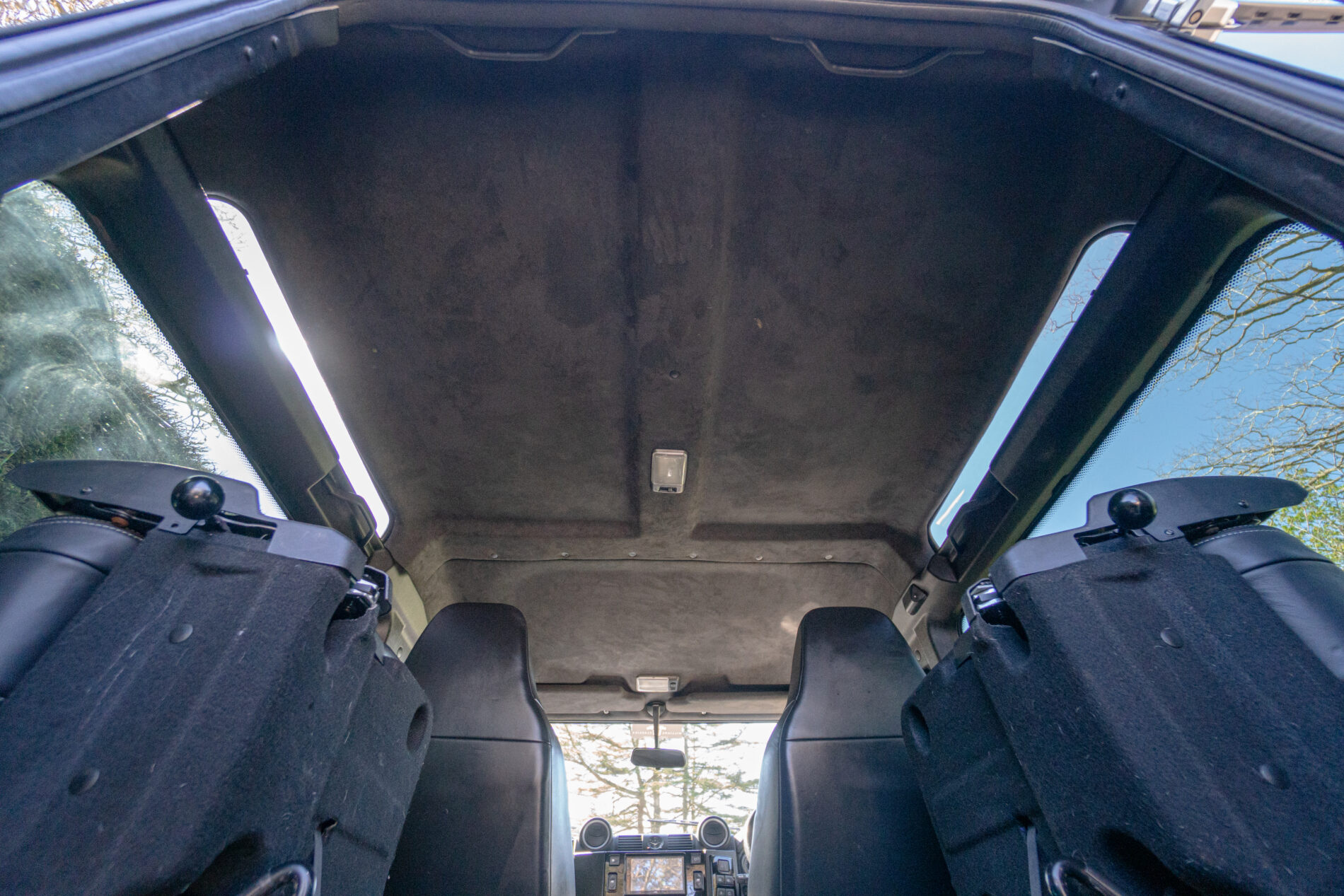 2014 Land Rover Defender 90 2.2 TDCi XS Station Wagon Overfinch Only ...