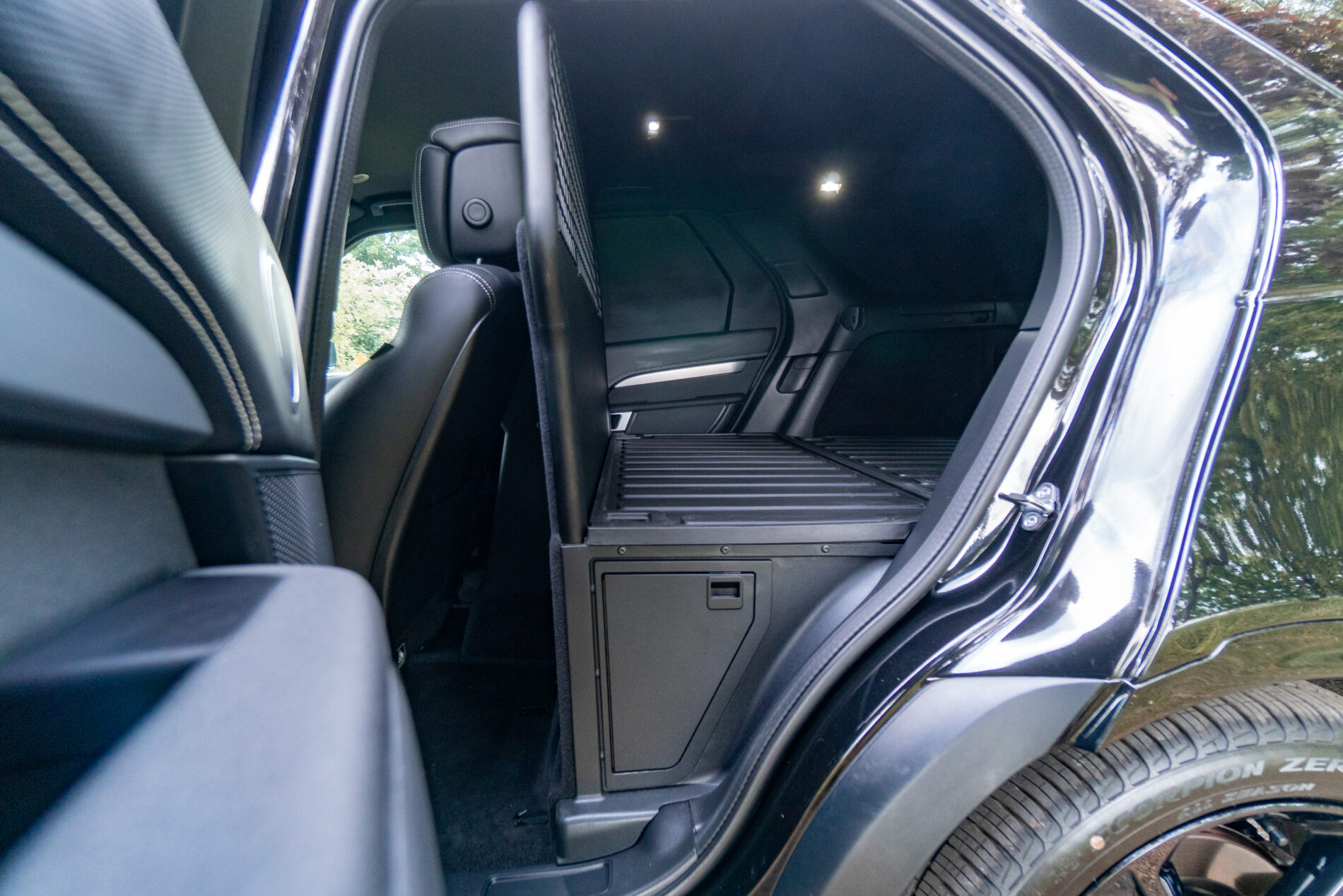 2024 Land Rover Discovery 3.0 D350 MHEV Dynamic HSE Auto 1 Owner ...