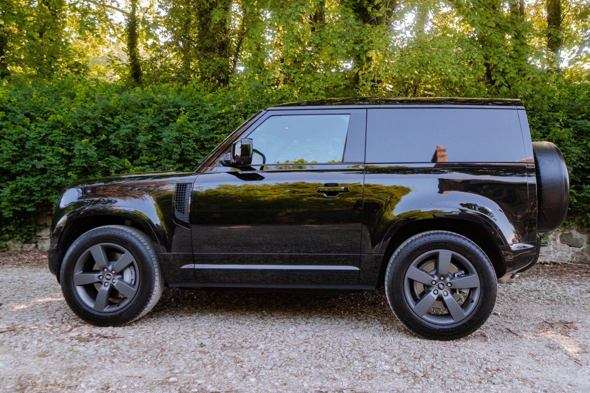2025 Land Rover Defender 90 3.0 D350 X-Dynamic HSE Hard Top Auto ...