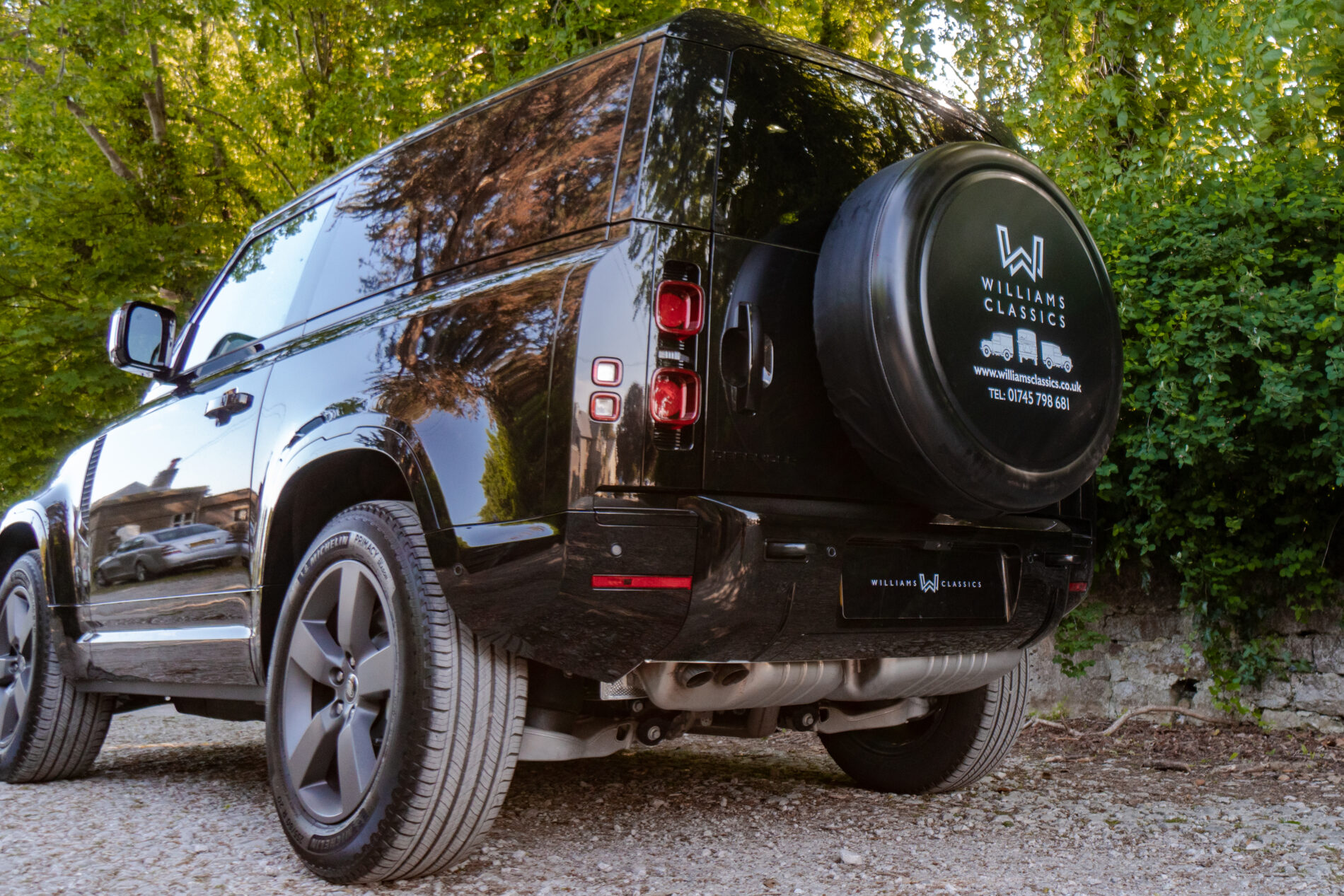 2025 Land Rover Defender 90 3.0 D350 X-Dynamic HSE Hard Top Auto ...