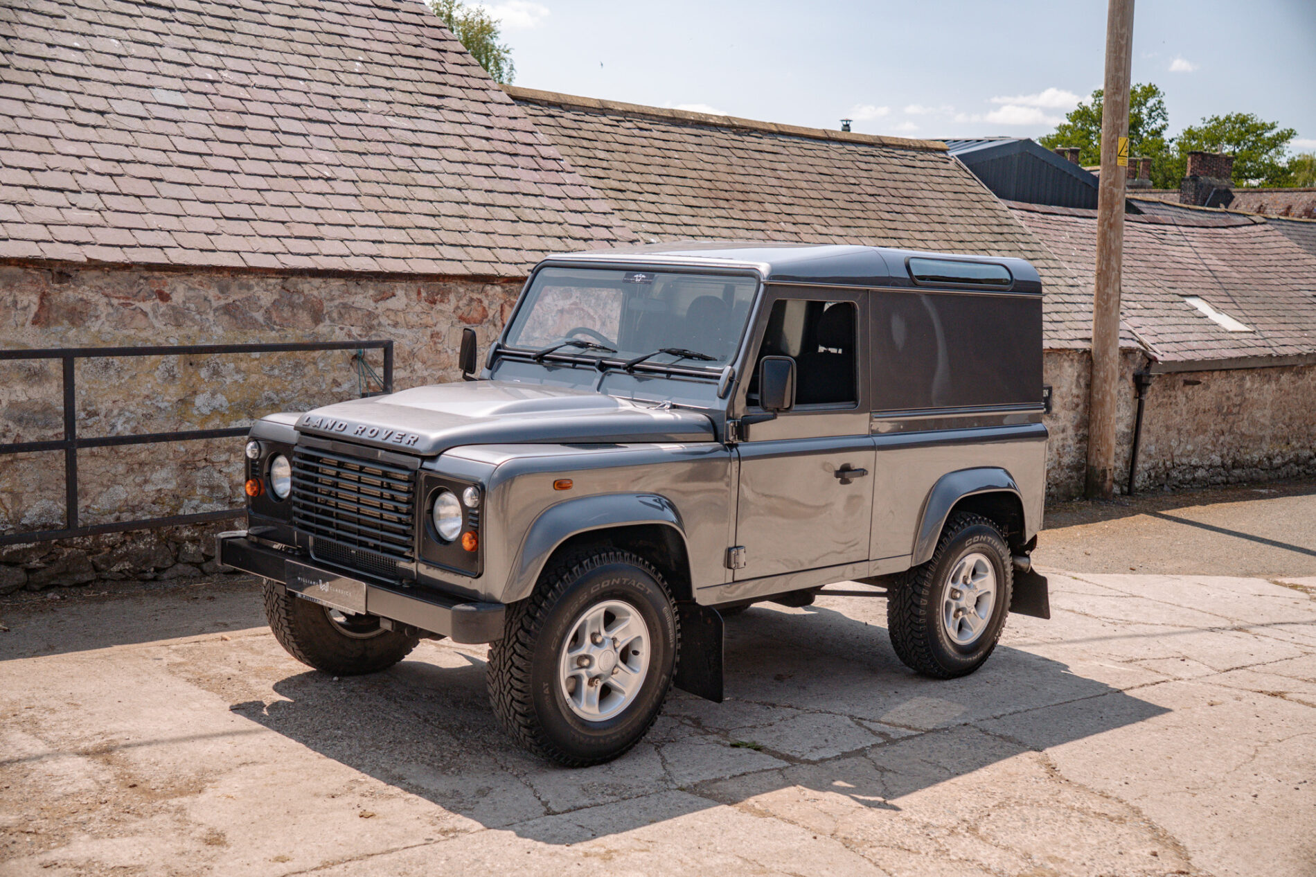 2013 Land Rover Defender 90 2.2 TDCi Hard Top 1 Owner & 75,000 Miles ...