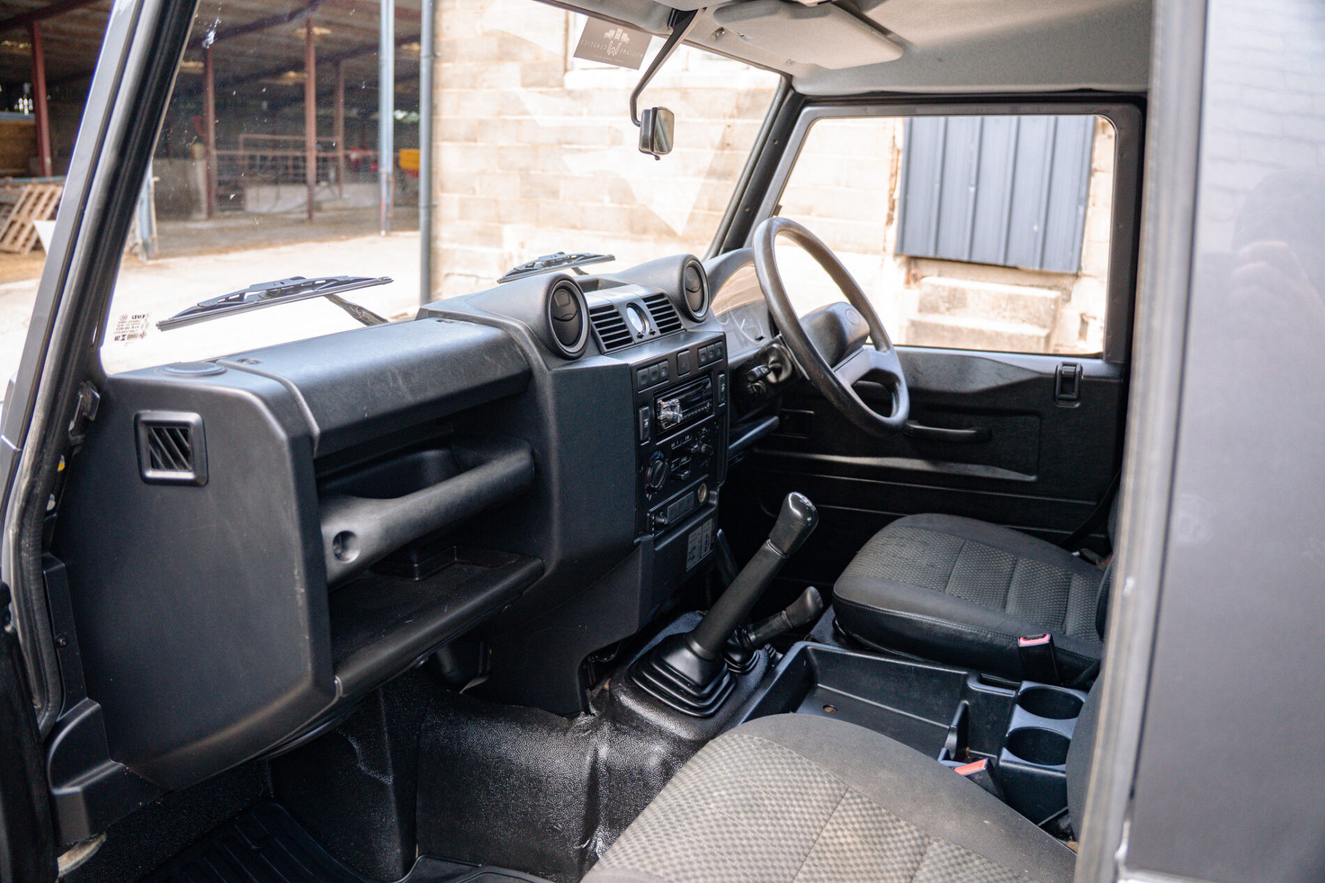 2013 Land Rover Defender 90 2.2 TDCi Hard Top 1 Owner & 75,000 Miles ...