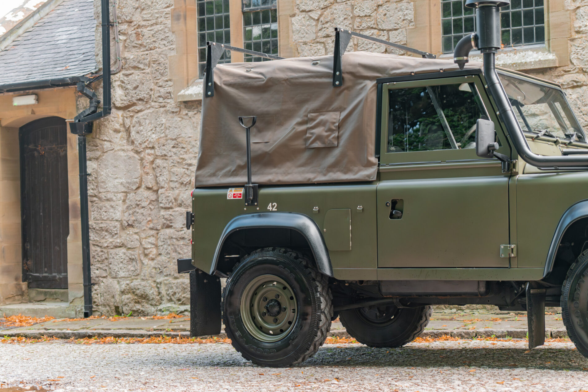 Land Rover Defender 90 300 Tdi XD Wolf Soft Top Winter/Water Variant ...