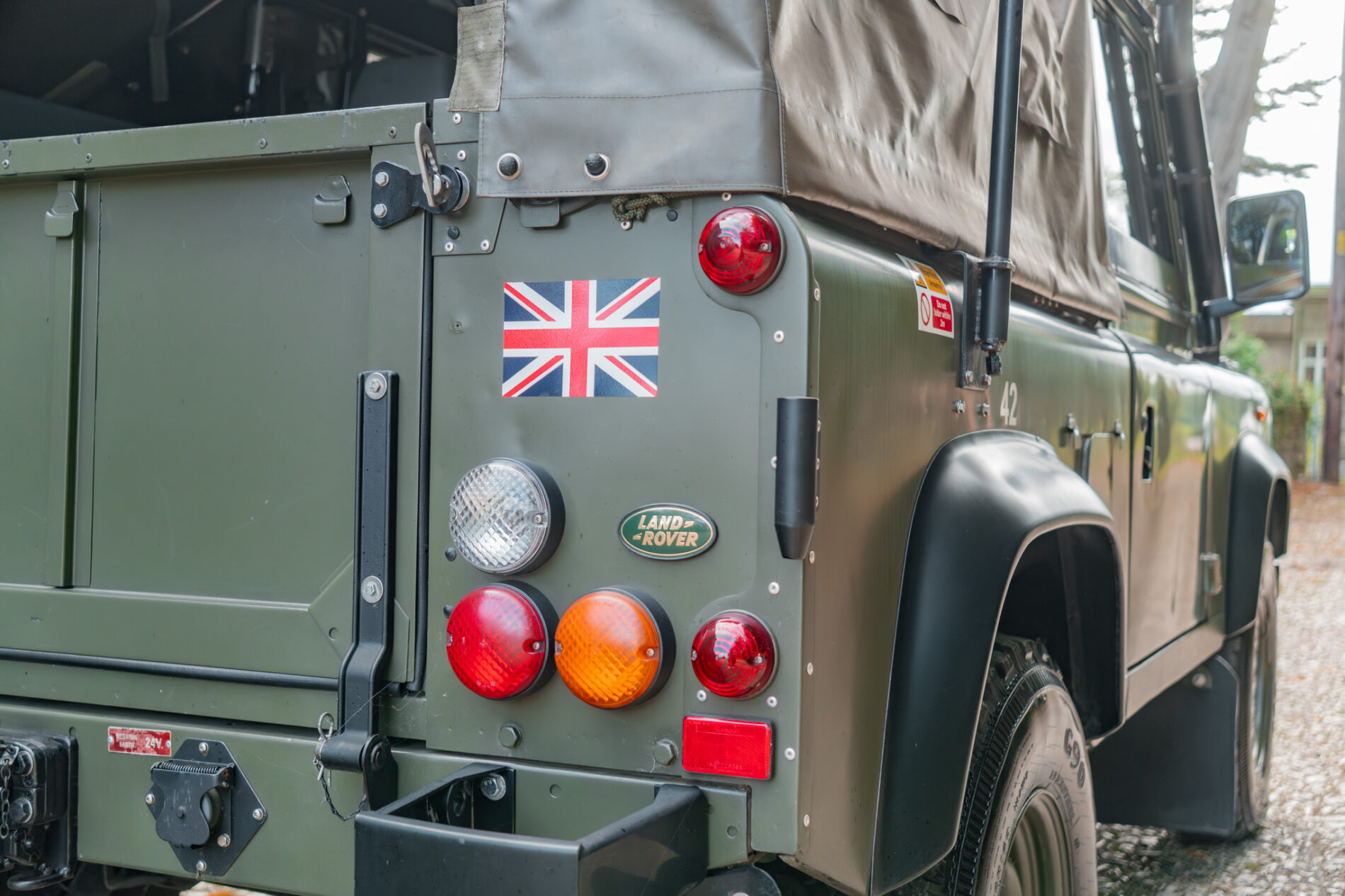 Land Rover Defender 90 300 Tdi XD Wolf Soft Top Winter/Water Variant ...