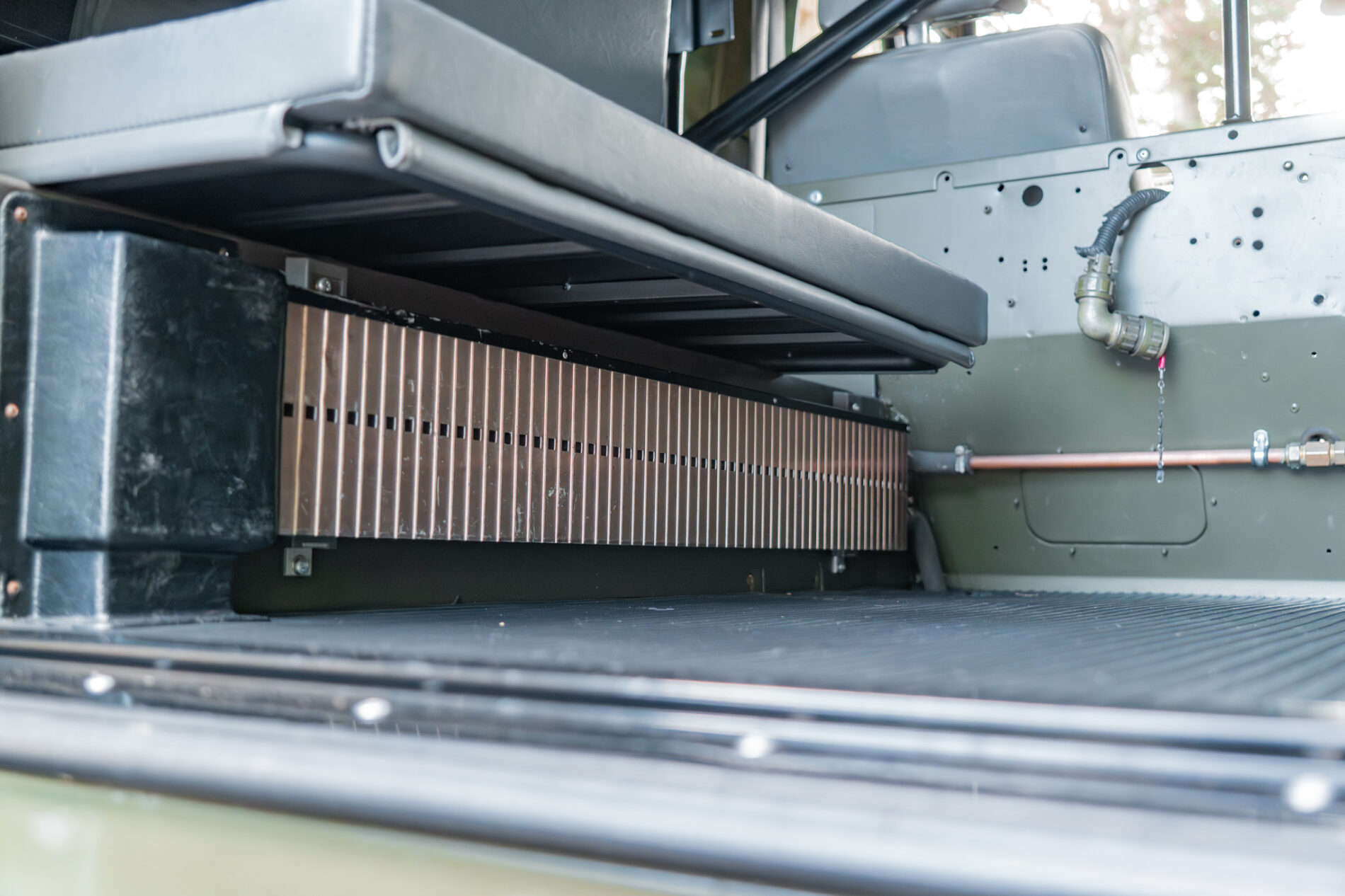 Land Rover Defender 90 300 Tdi XD Wolf Soft Top Winter/Water Variant ...