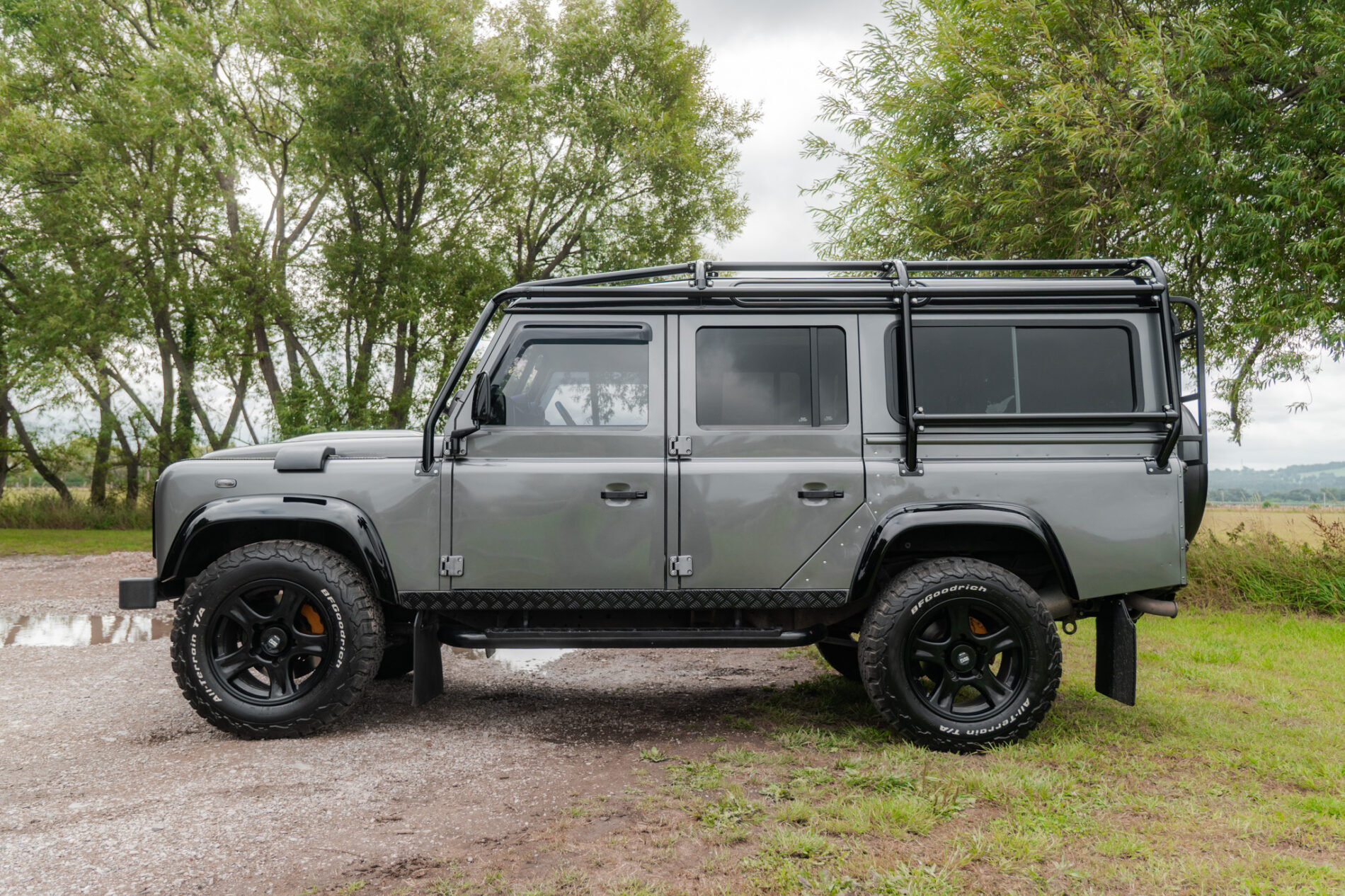 2015 Land Rover Defender 110 2.2 XS Station Wagon OVERLAND EDITION ...
