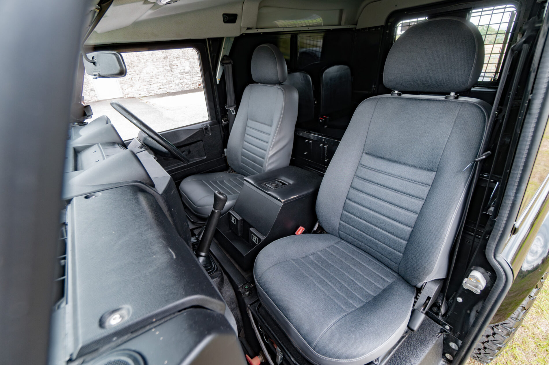 2010 Land Rover Defender 90 2.4 TDCi Hard Top 1 Owner & 44,000 Miles ...