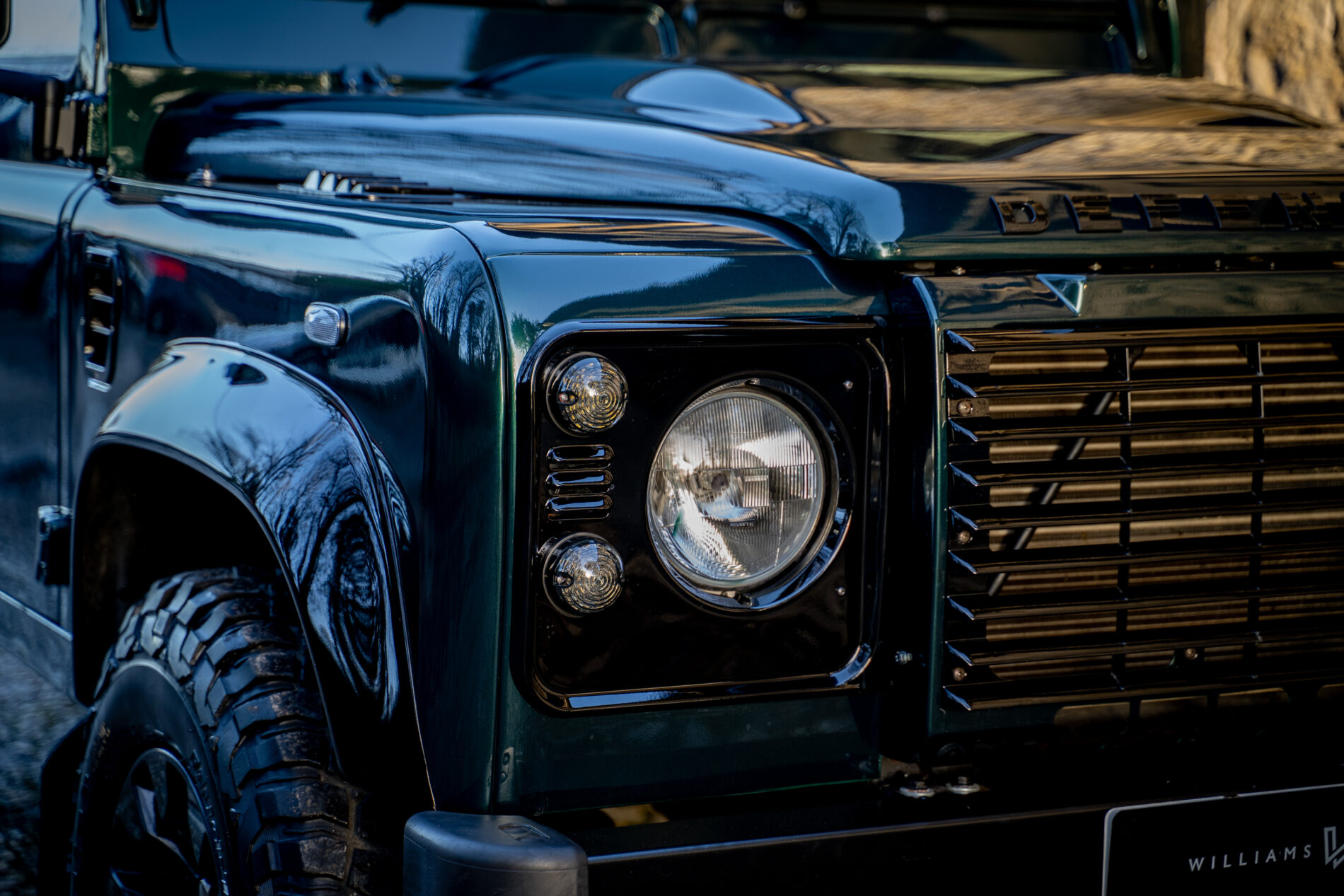 2012 Land Rover Defender 90 2.2 TDCi Hard Top 1 Owner & Only 46,000 ...