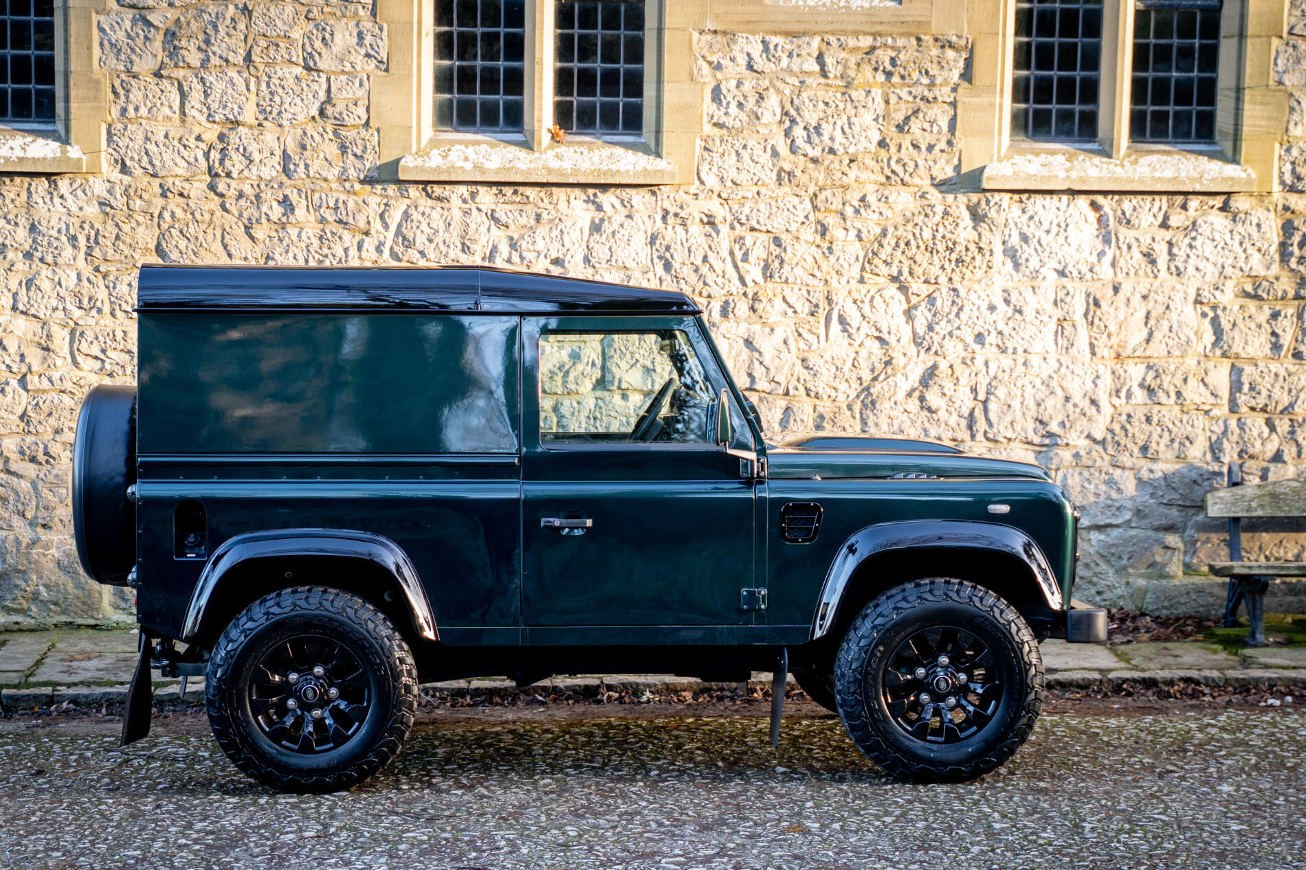 2012 Land Rover Defender 90 2.2 TDCi Hard Top 1 Owner & Only 46,000 ...