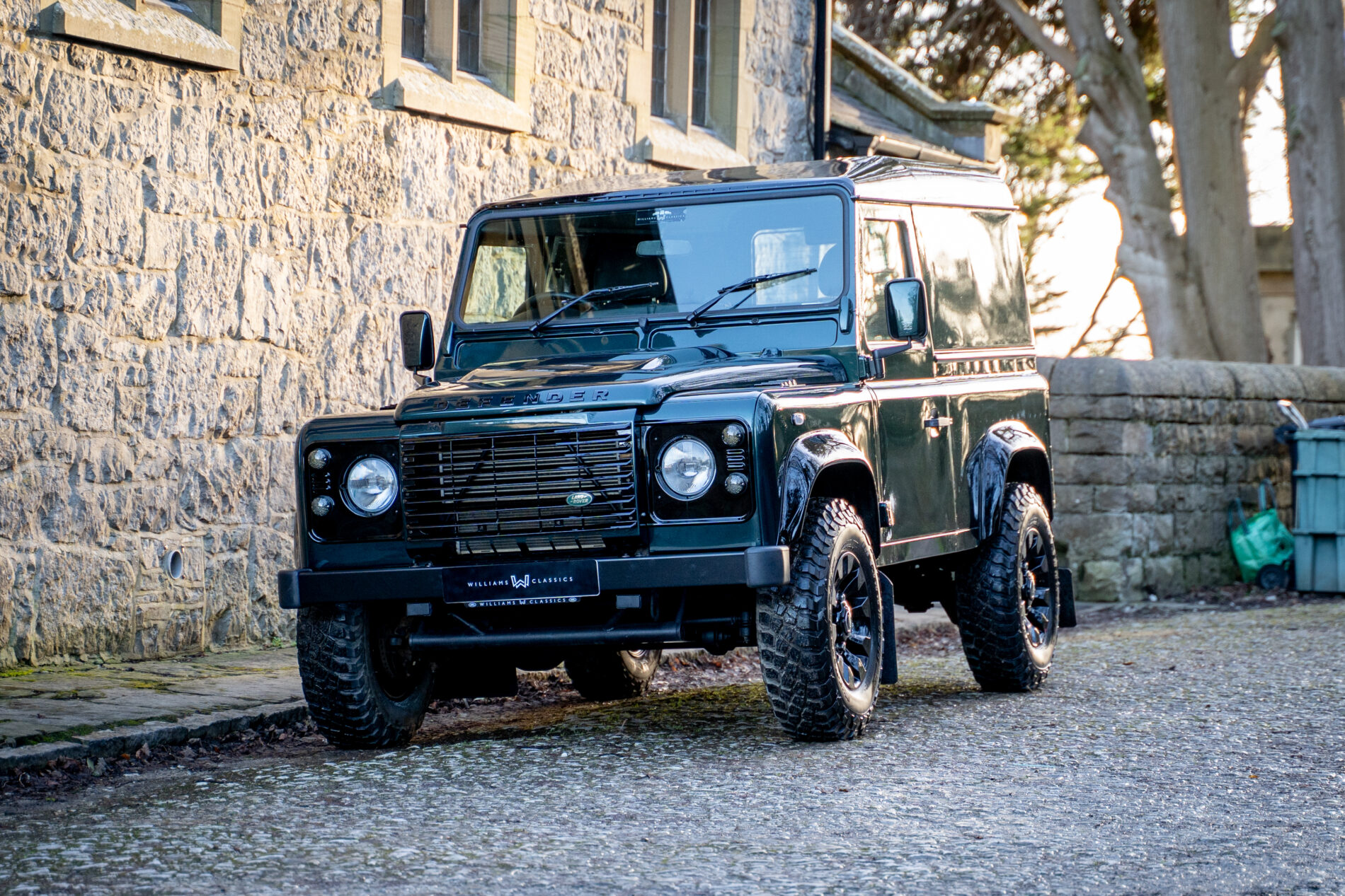 2012 Land Rover Defender 90 2.2 TDCi Hard Top 1 Owner & Only 46,000 ...