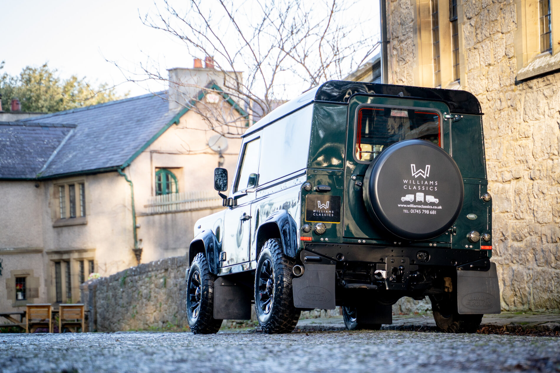 2012 Land Rover Defender 90 2.2 TDCi Hard Top 1 Owner & Only 46,000 ...